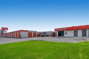 Miami Beach FL Boat Storage & Trailer Parking - BoatingWorld