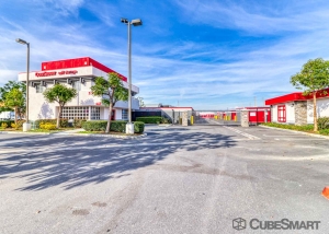 Compton CA Boat Storage & Trailer Parking - BoatingWorld