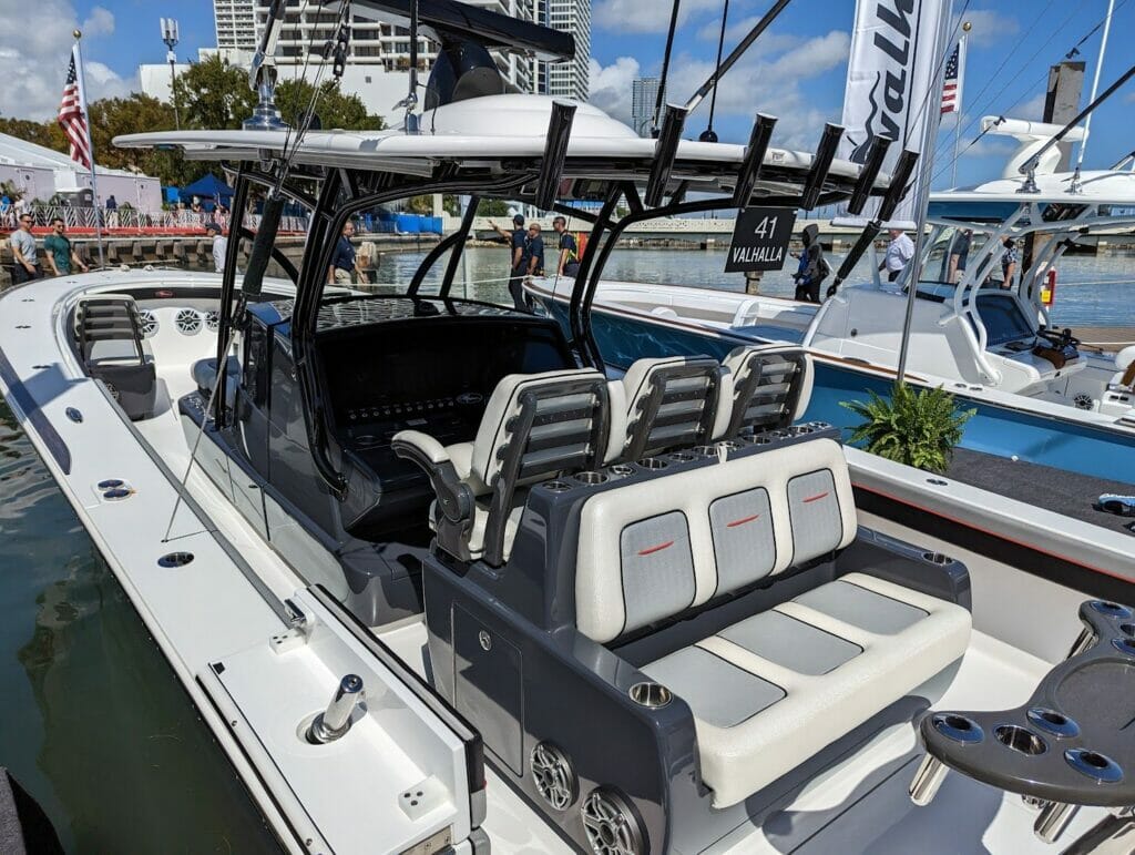 Boat Purchase Agreement: All You Need to Know - BoatingWorld